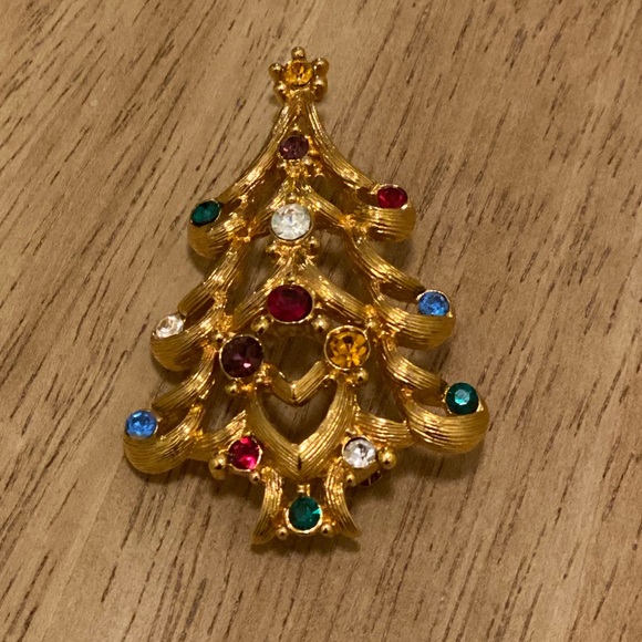 Monet | Jewelry | Vintage Monet 2 Christmas Tree Rhinestones Gold Tone ...